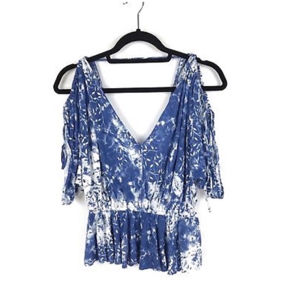 Free People | Tops | Free People Floral Top White And Blue | Poshmark